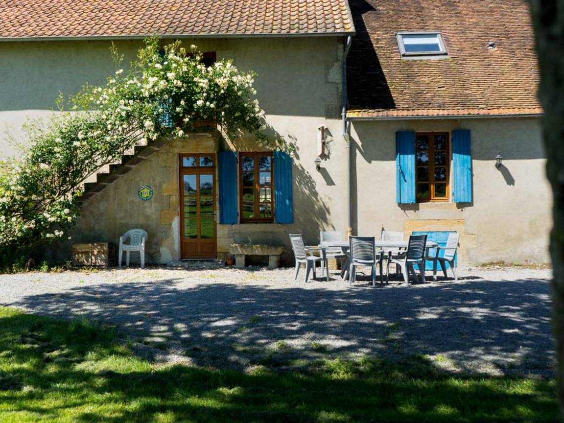 150 M² Cottage ∙ 4 Chambres ∙ 10 Personnes - Auvergne