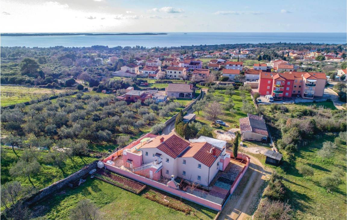 30 M² Apartment ∙ 2 Guests - Fažana