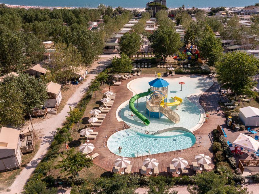 Tent ∙ 1 Bedroom ∙ 4 Guests - Riccione