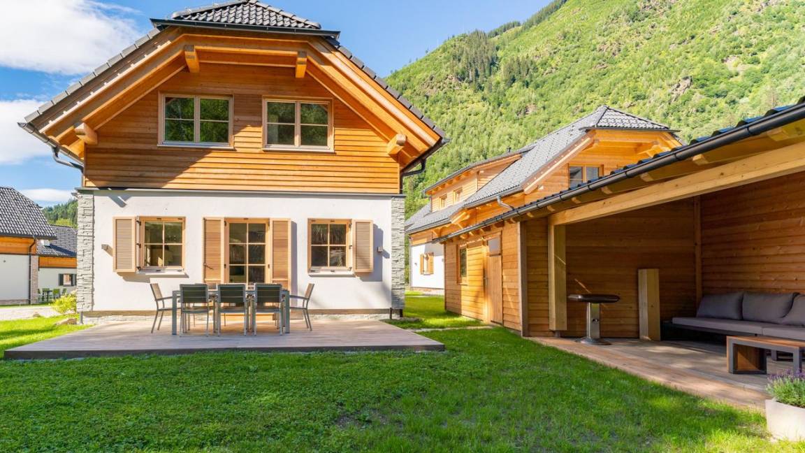 130 M² Ferienhaus ∙ 4 Schlafzimmer ∙ 9 Gäste - Planneralm