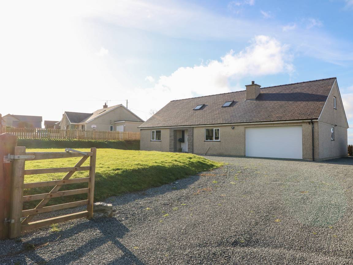 Mökki ∙ 4 Makuuhuonetta ∙ 9 Vierasta - Aberdaron