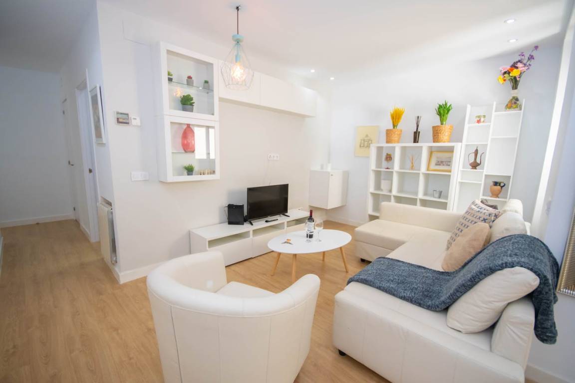 154 M² Apartamento ∙ 2 Habitaciones ∙ 6 Huéspedes - San Blas