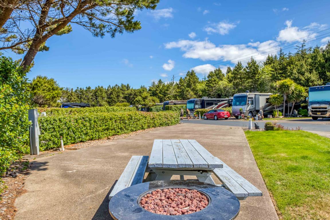 Camping ∙ 6 Guests - Oregon