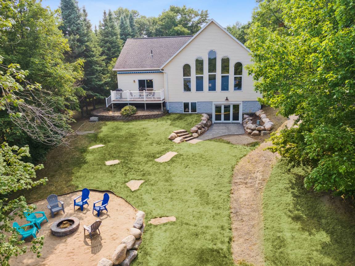 308 M² House ∙ 3 Bedrooms ∙ 10 Guests - Brainerd, MN