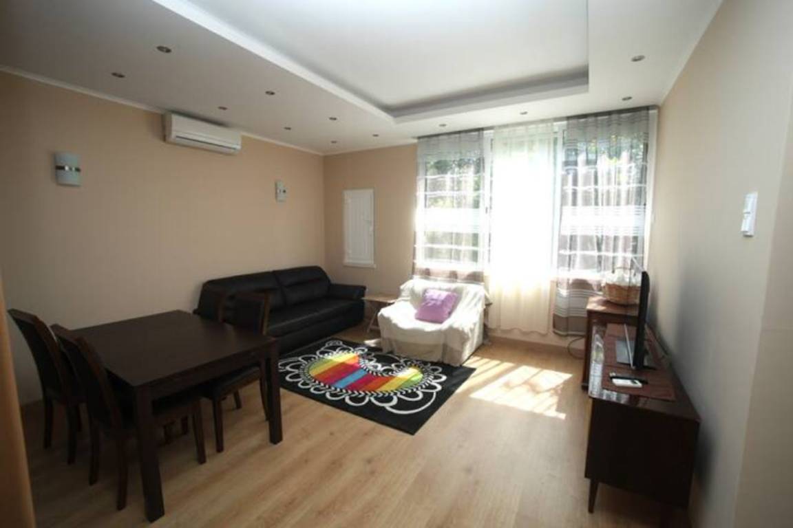 120 M² Apartamento ∙ 3 Quartos ∙ 6 Hóspedes - Almeirim