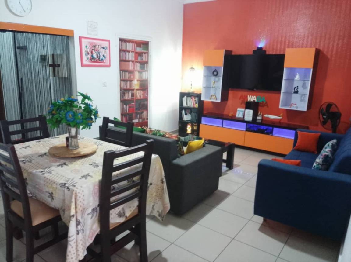 60 M² Appartement ∙ 2 Chambres ∙ 3 Personnes - Abidjan