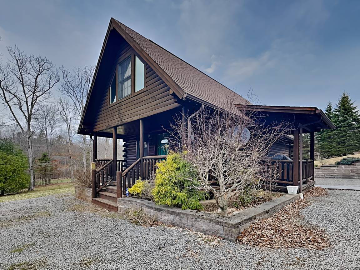 89 M² House ∙ 2 Bedrooms ∙ 4 Guests - Deep Creek Lake, MD