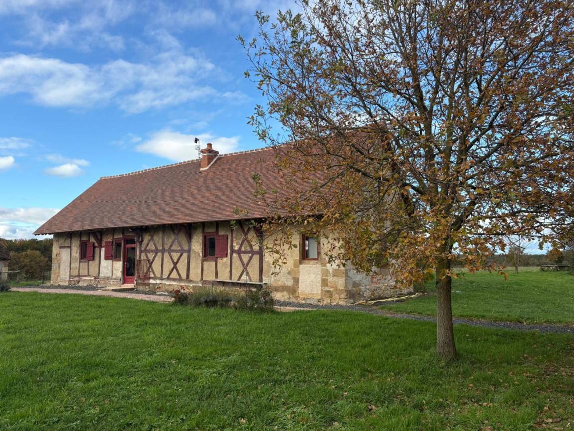 135 M² Cottage ∙ 4 Chambres ∙ 8 Personnes - Dompierre-sur-Besbre