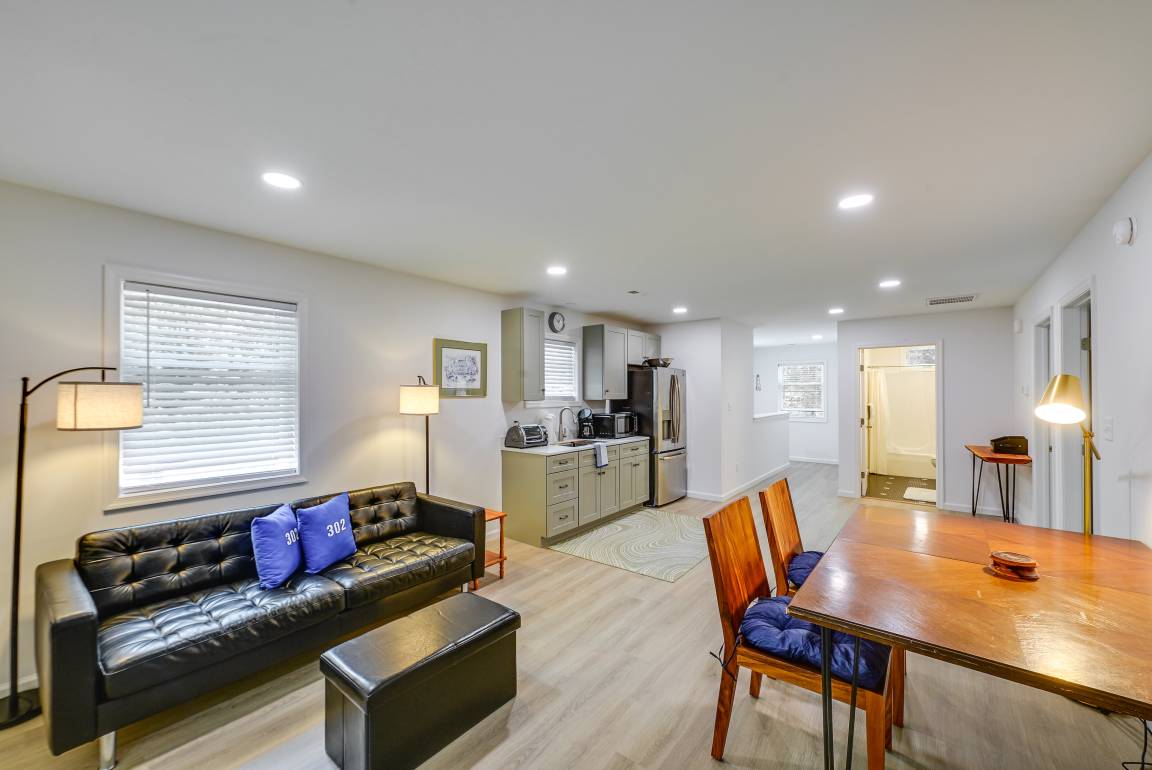 111 M² Apartment ∙ 2 Bedrooms ∙ 6 Guests - Delaware