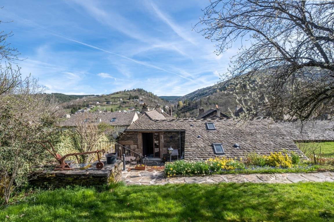 58 M² Gîte ∙ 1 Chambre ∙ 2 Personnes - Parc national des Cévennes