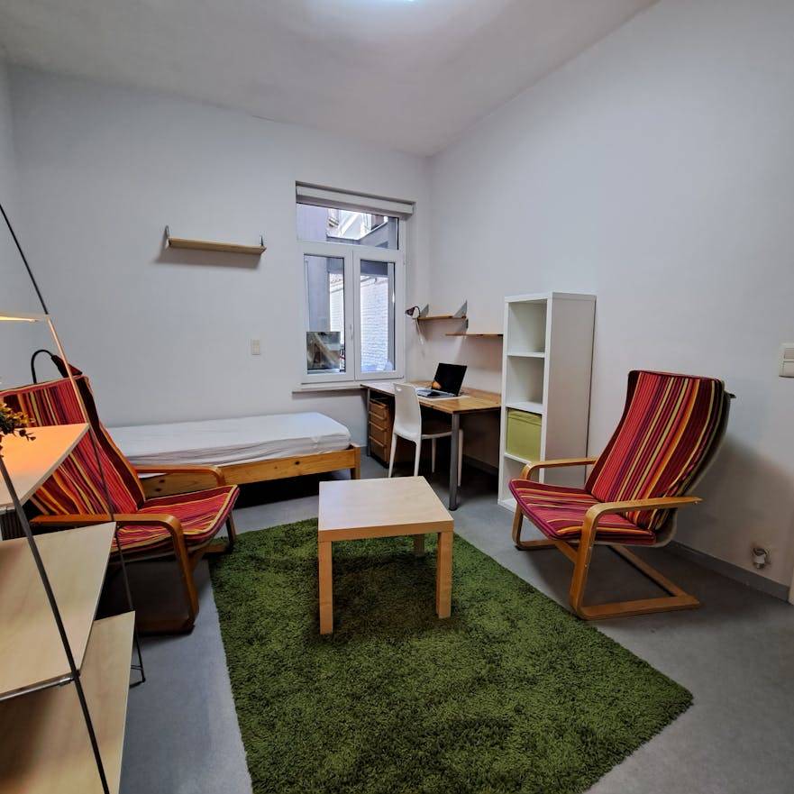 200 M² Chambre Privée ∙ 1 Chambre ∙ 8 Personnes - Woluwe-Saint-Lambert