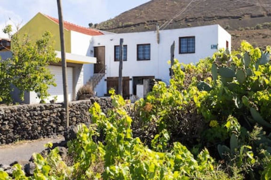 100 M² Ferienwohnung ∙ 2 Schlafzimmer ∙ 3 Gäste - El Hierro