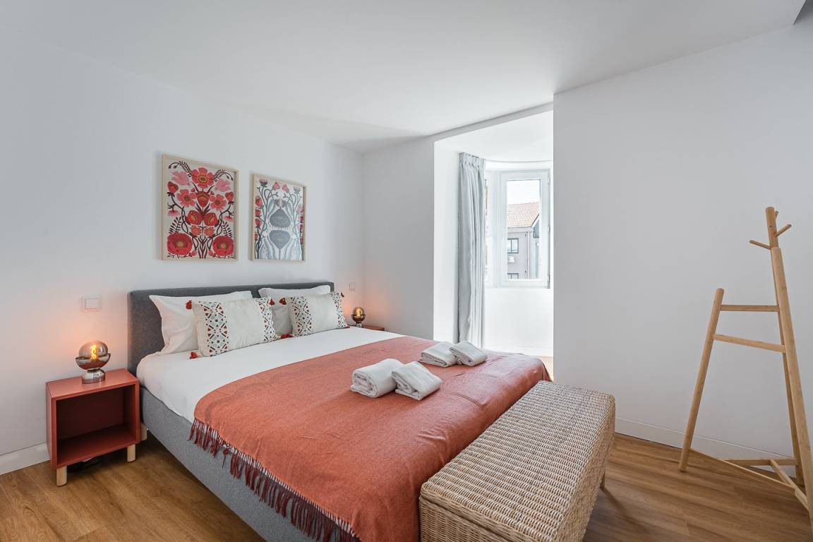 250 M² Apartamento ∙ 4 Quartos ∙ 8 Hóspedes - Porto