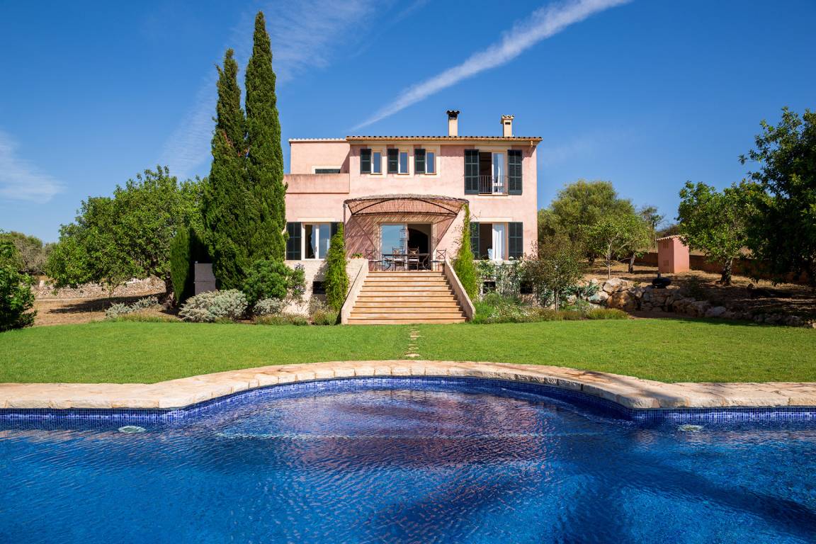 225 M² Finca ∙ 3 Bedrooms ∙ 6 Guests - Manacor