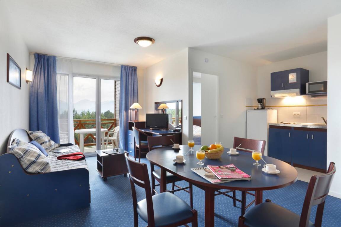 50 M² Apartamento ∙ 3 Habitaciones ∙ 8 Huéspedes - Err