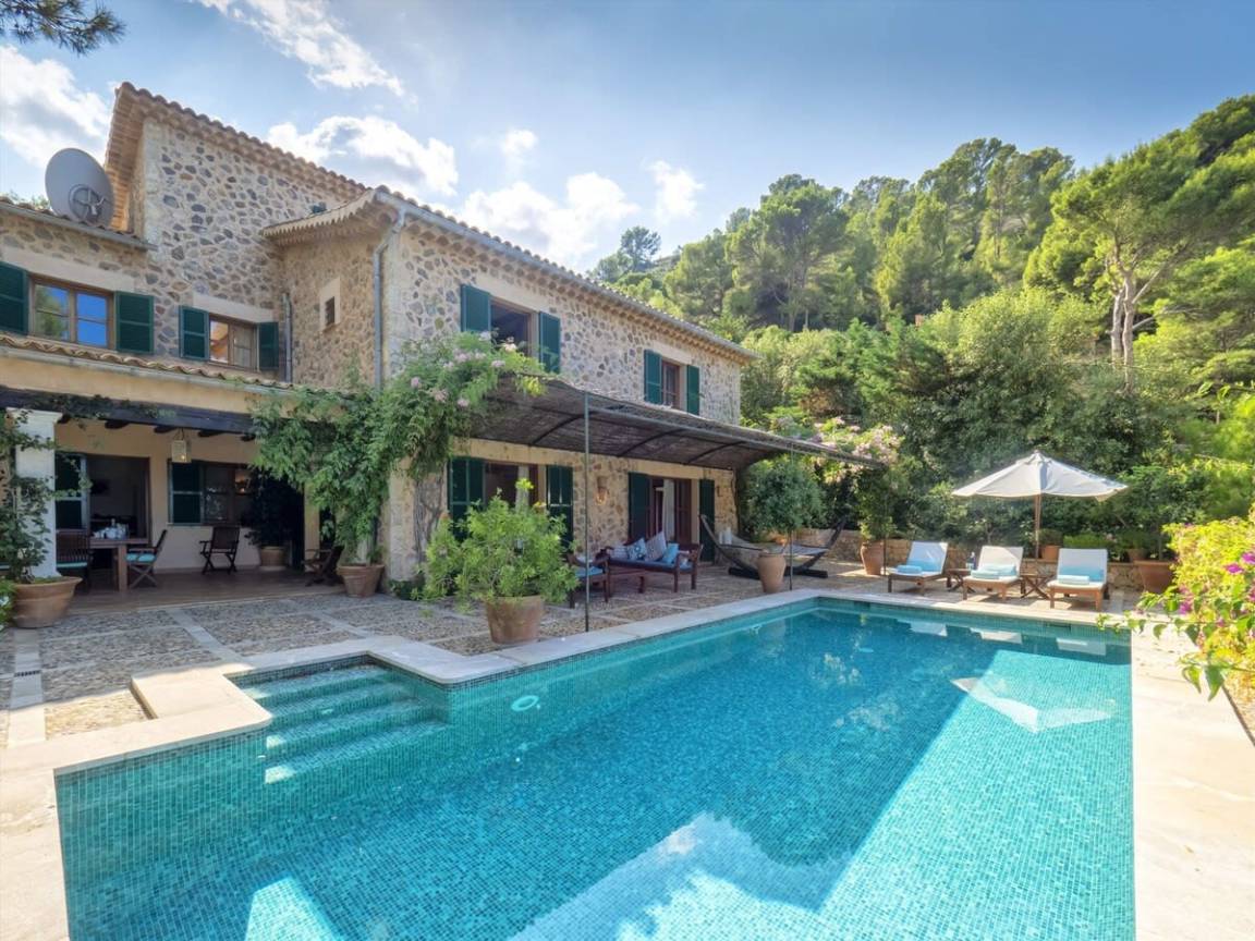 120 M² Villa ∙ 4 Bedrooms ∙ 8 Guests - Port de Sóller