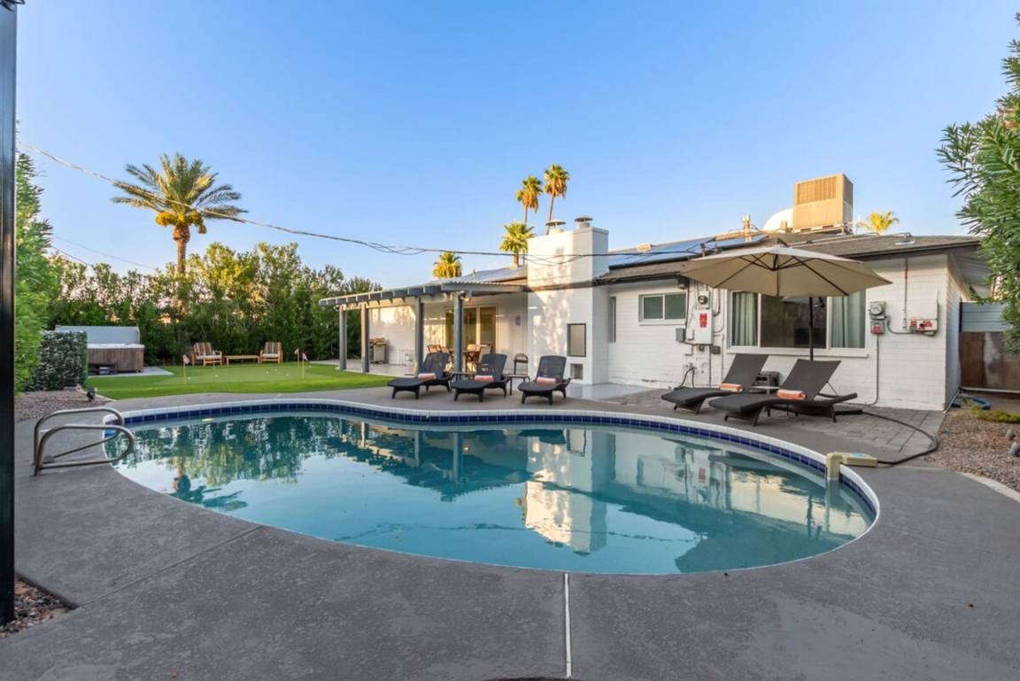 House ∙ 4 Bedrooms ∙ 8 Guests - Scottsdale, AZ