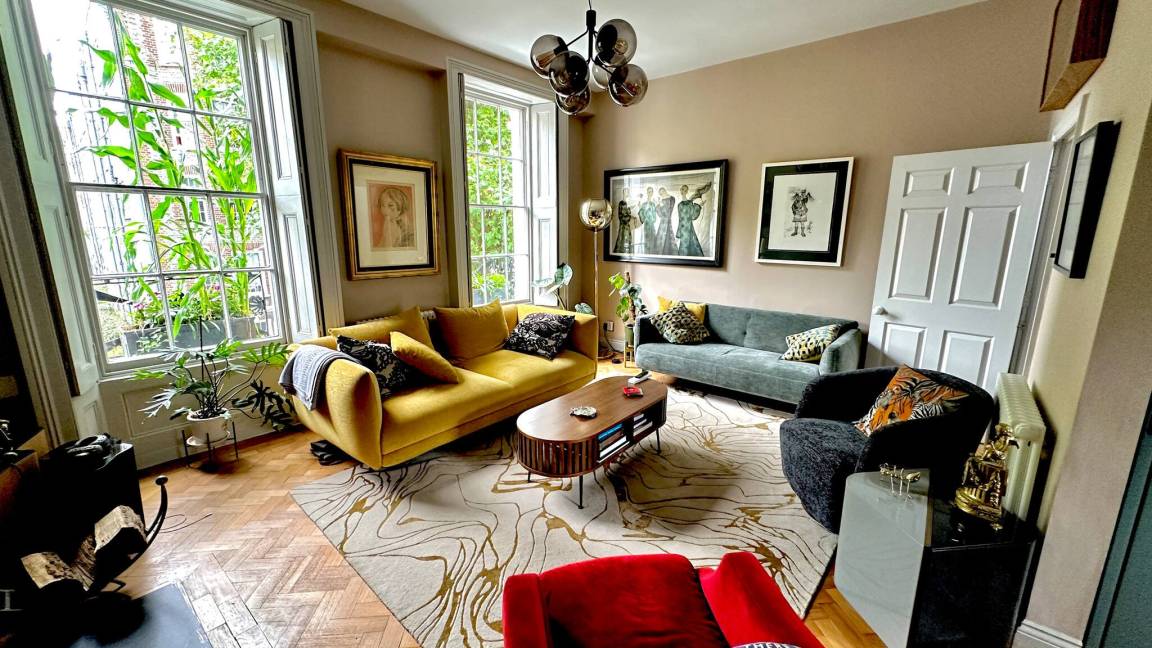 200 M² Maison De Vacances ∙ 4 Chambres ∙ 8 Personnes - Londres