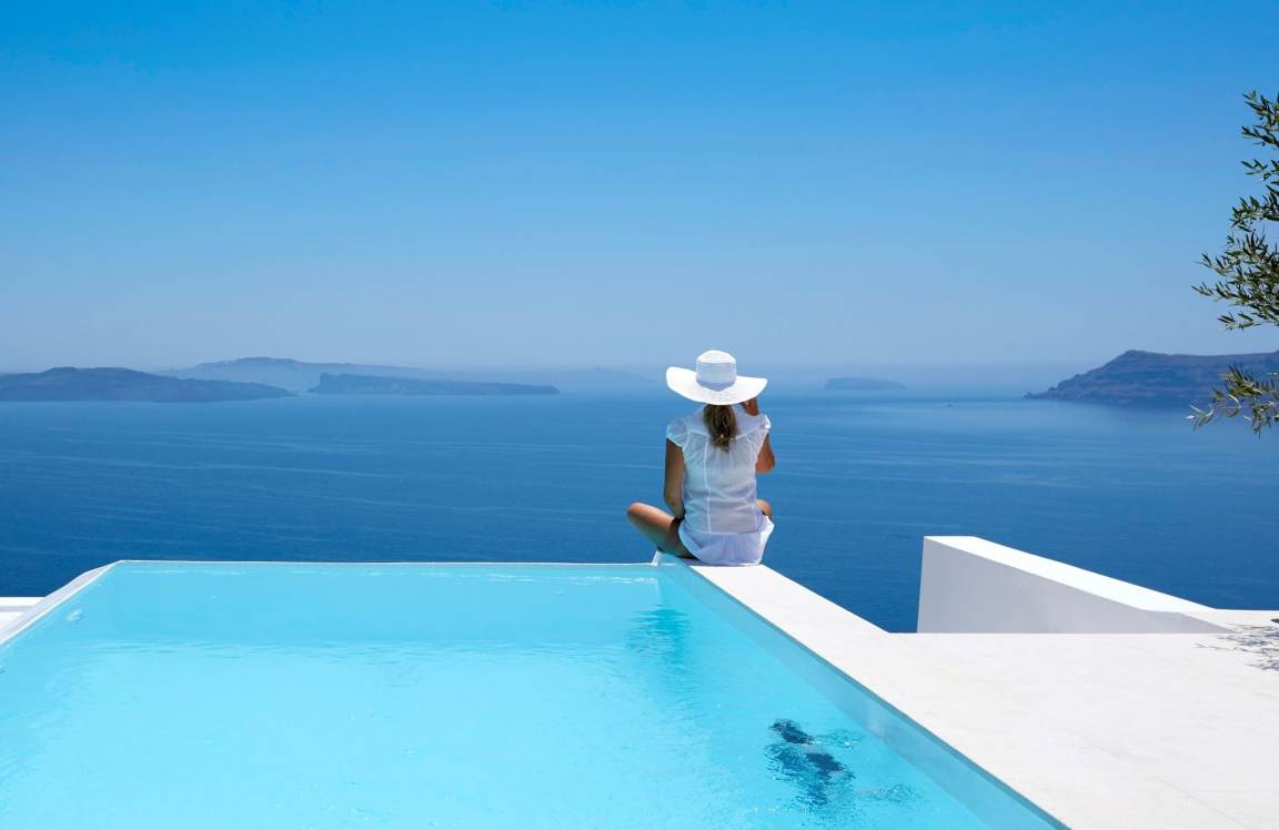 Villa ∙ 3 Bedrooms ∙ 7 Guests - Oia