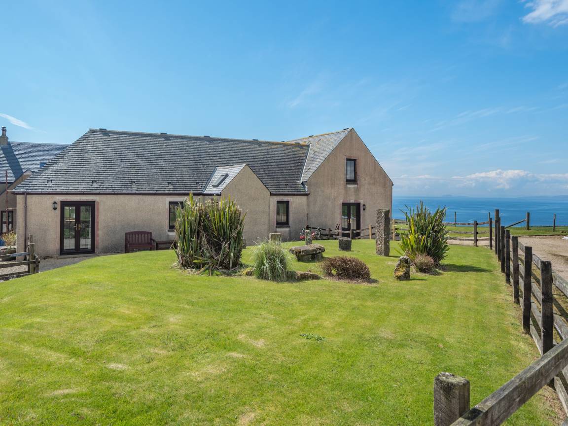 Cottage ∙ 2 Bedrooms ∙ 3 Guests - Isle of Arran