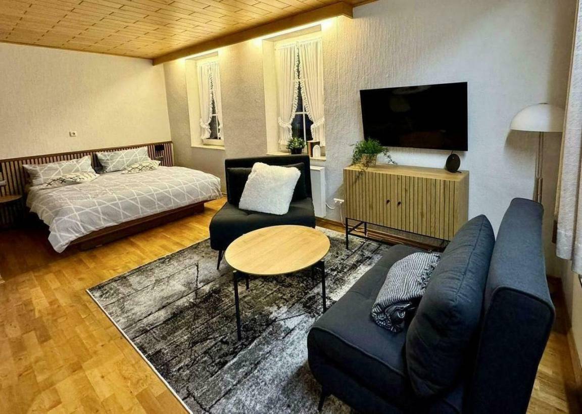 30 M² Ferienwohnung ∙ 1 Schlafzimmer ∙ 4 Gäste - Schweich