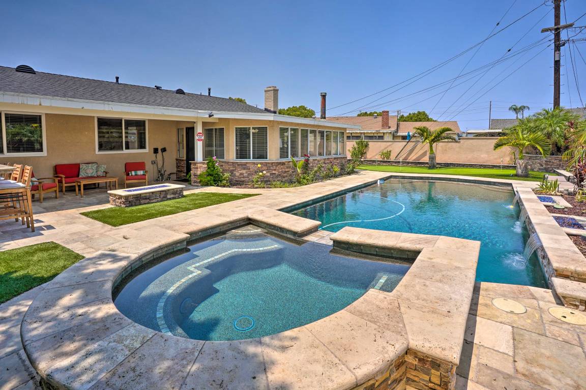143 M² House ∙ 3 Bedrooms ∙ 6 Guests - Garden Grove, CA