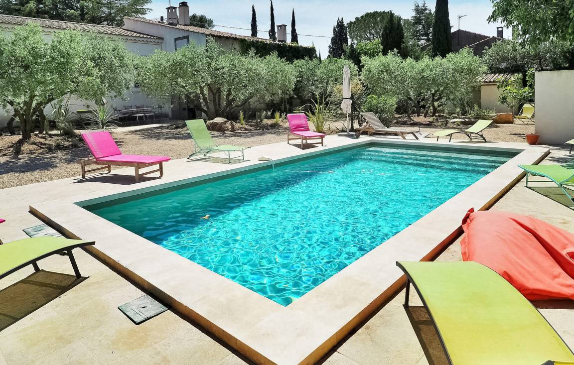 180 M² Huis ∙ 5 Slaapkamers ∙ 8 Gasten - Saint-Rémy-de-Provence