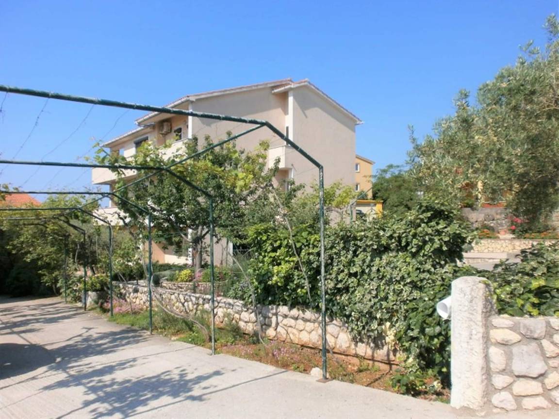 60 M² Ferienwohnung ∙ 2 Schlafzimmer ∙ 5 Gäste - Krk