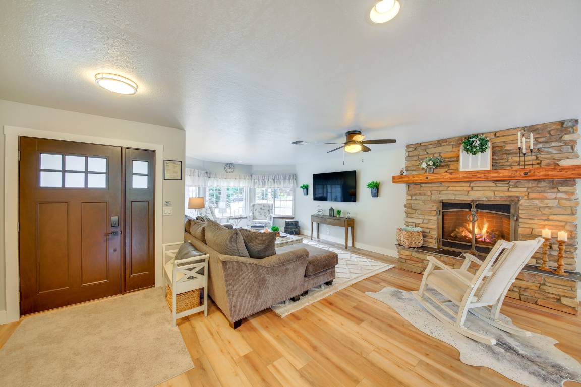 222 M² House ∙ 4 Bedrooms ∙ 8 Guests - Shepherd Lake, ID