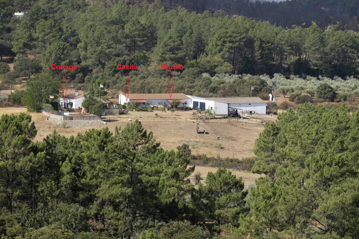 80 M² Casa Rural ∙ 3 Habitaciones ∙ 5 Huéspedes - Extremadura