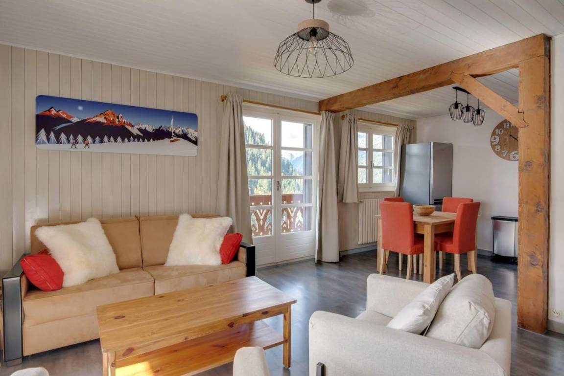 54 M² Huoneisto ∙ 2 Makuuhuonetta ∙ 6 Vierasta - Châtel