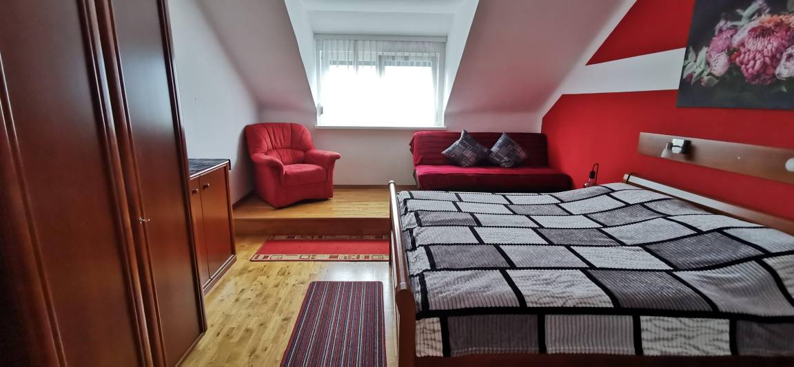 60 M² Ferienwohnung ∙ 2 Schlafzimmer ∙ 4 Gäste - Millstatt