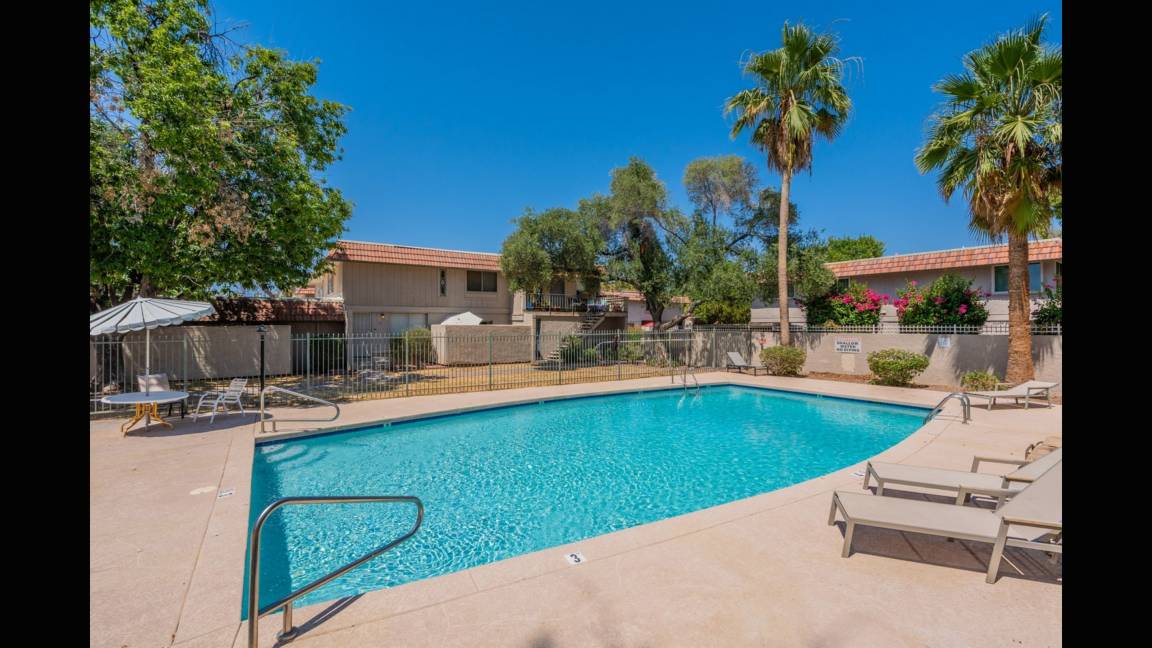 98 M² Condo ∙ 2 Bedrooms ∙ 8 Guests - Tempe, AZ