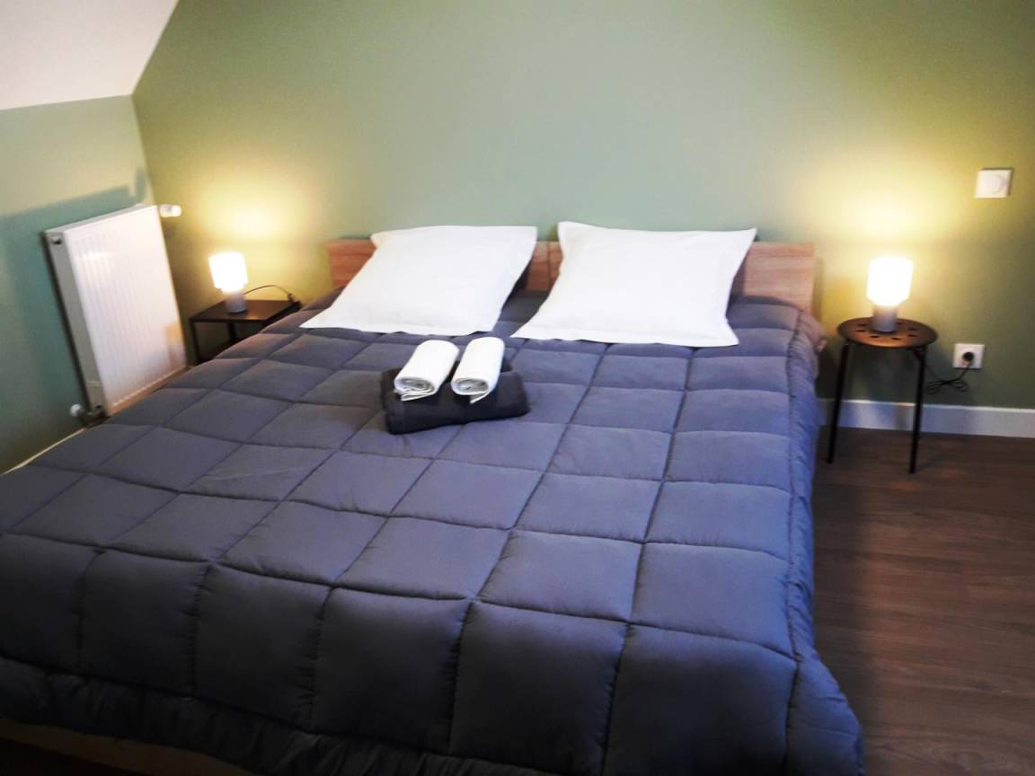 19 M² Gîte ∙ 1 Schlafzimmer ∙ 2 Gäste - Dompierre-sur-Besbre