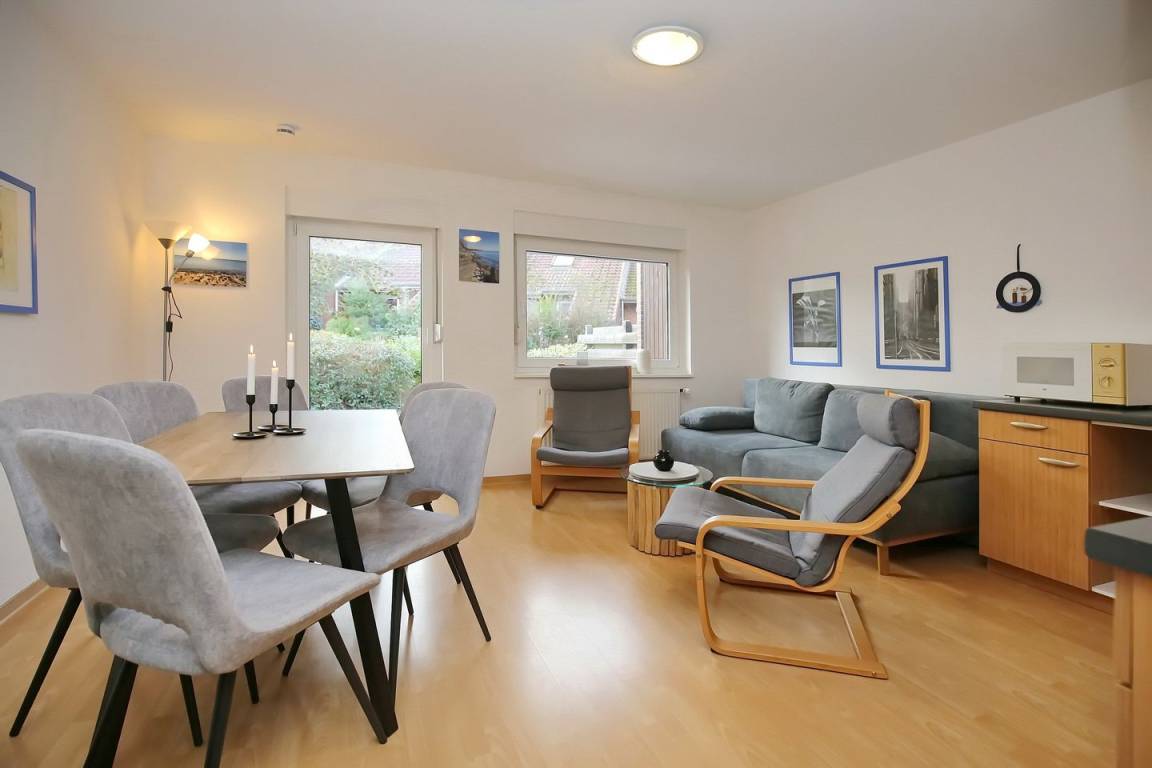 54 M² Ferienhaus ∙ 2 Schlafzimmer ∙ 6 Gäste - Boltenhagen