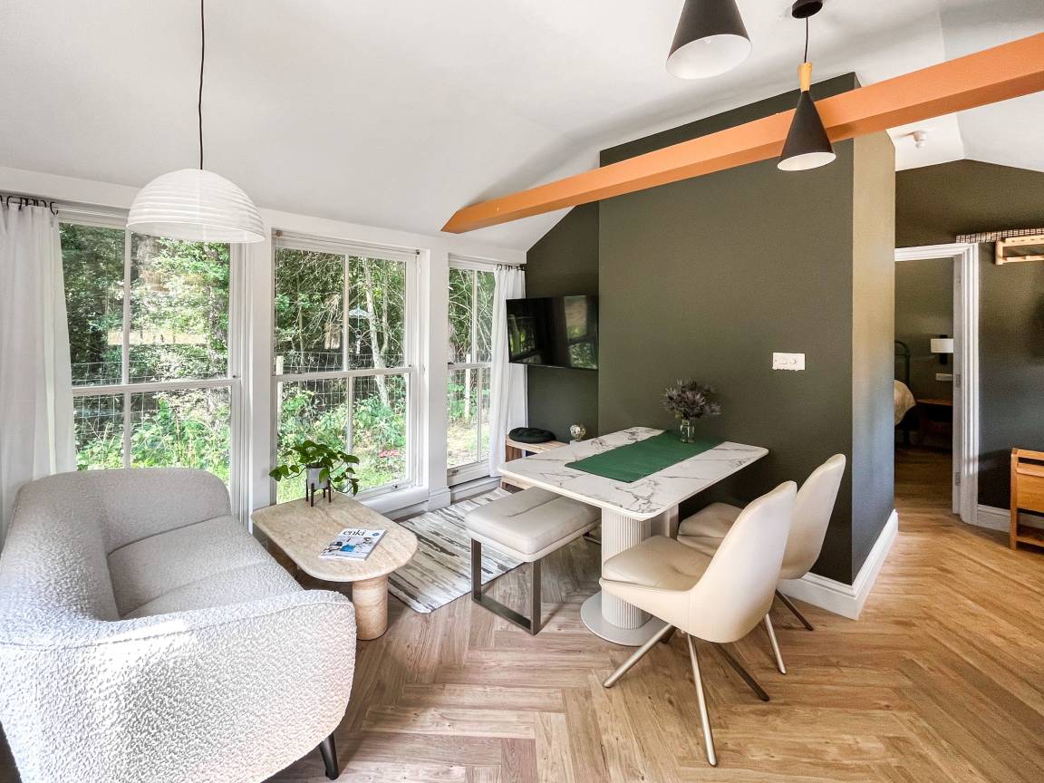 Cottage ∙ 1 Bedroom ∙ 2 Guests - Dorking