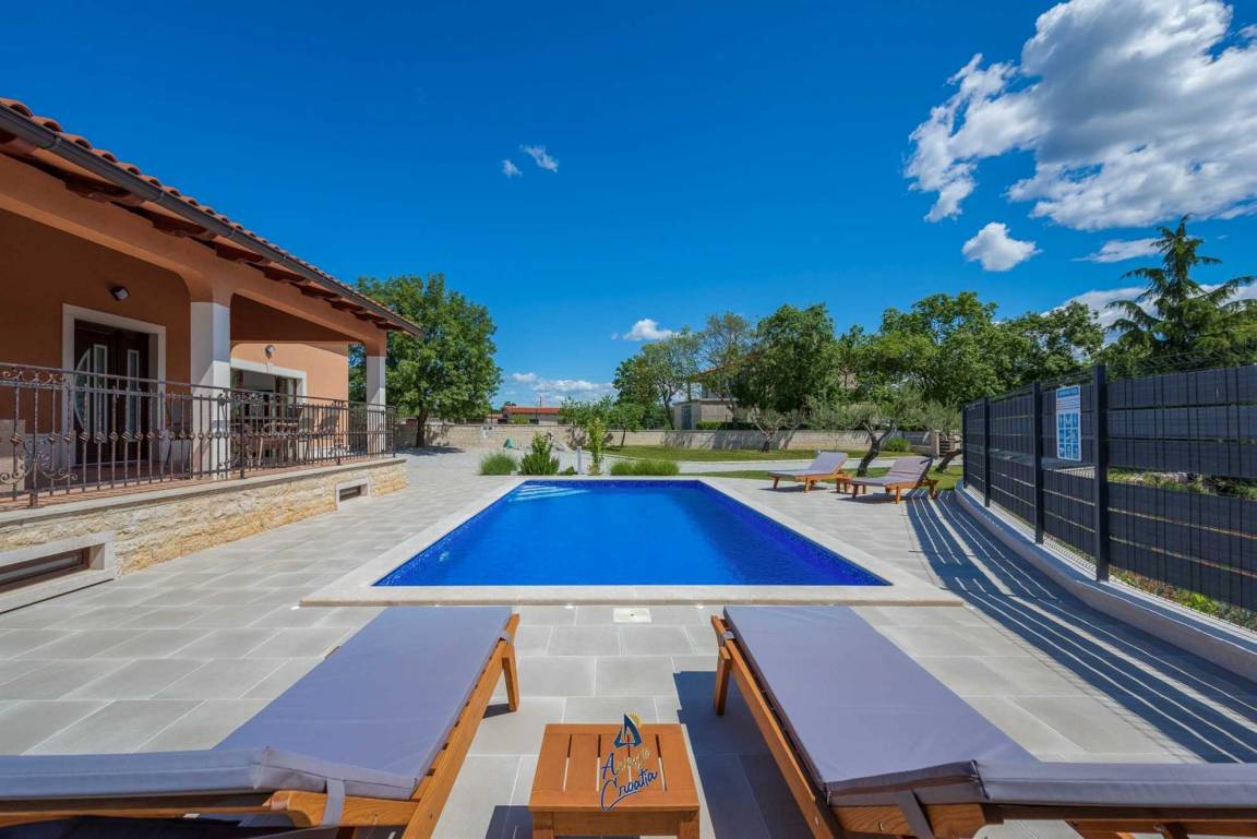 125 M² Villa ∙ 3 Schlafzimmer ∙ 6 Gäste - Pazin