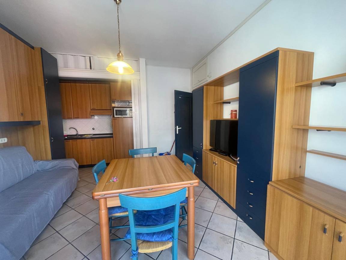 50 M² Huoneisto ∙ 1 Makuuhuone ∙ 4 Vierasta - Rapallo