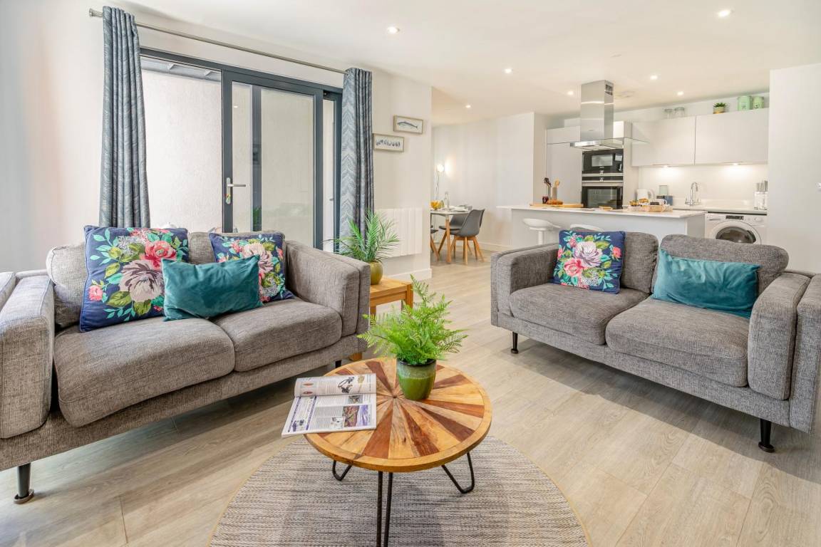 Apartment ∙ 2 Bedrooms ∙ 4 Guests - Woolacombe