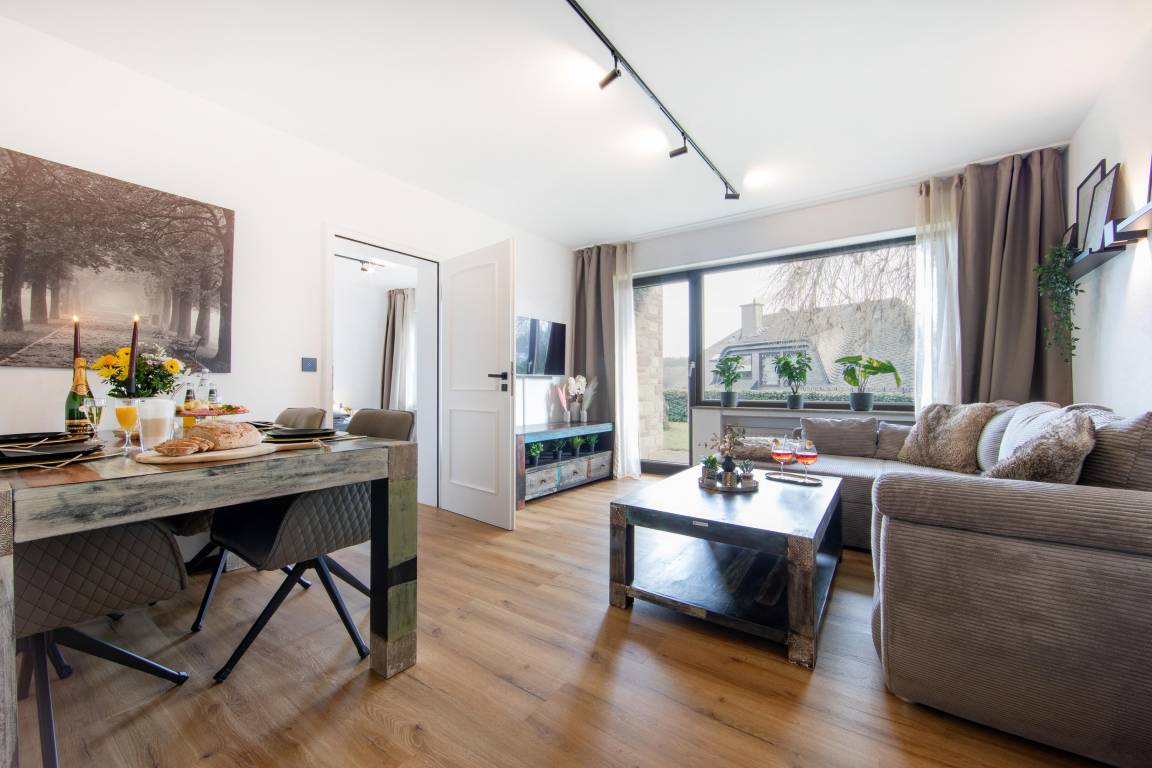 58 M² Ferienwohnung ∙ 1 Schlafzimmer ∙ 5 Gäste - Daun