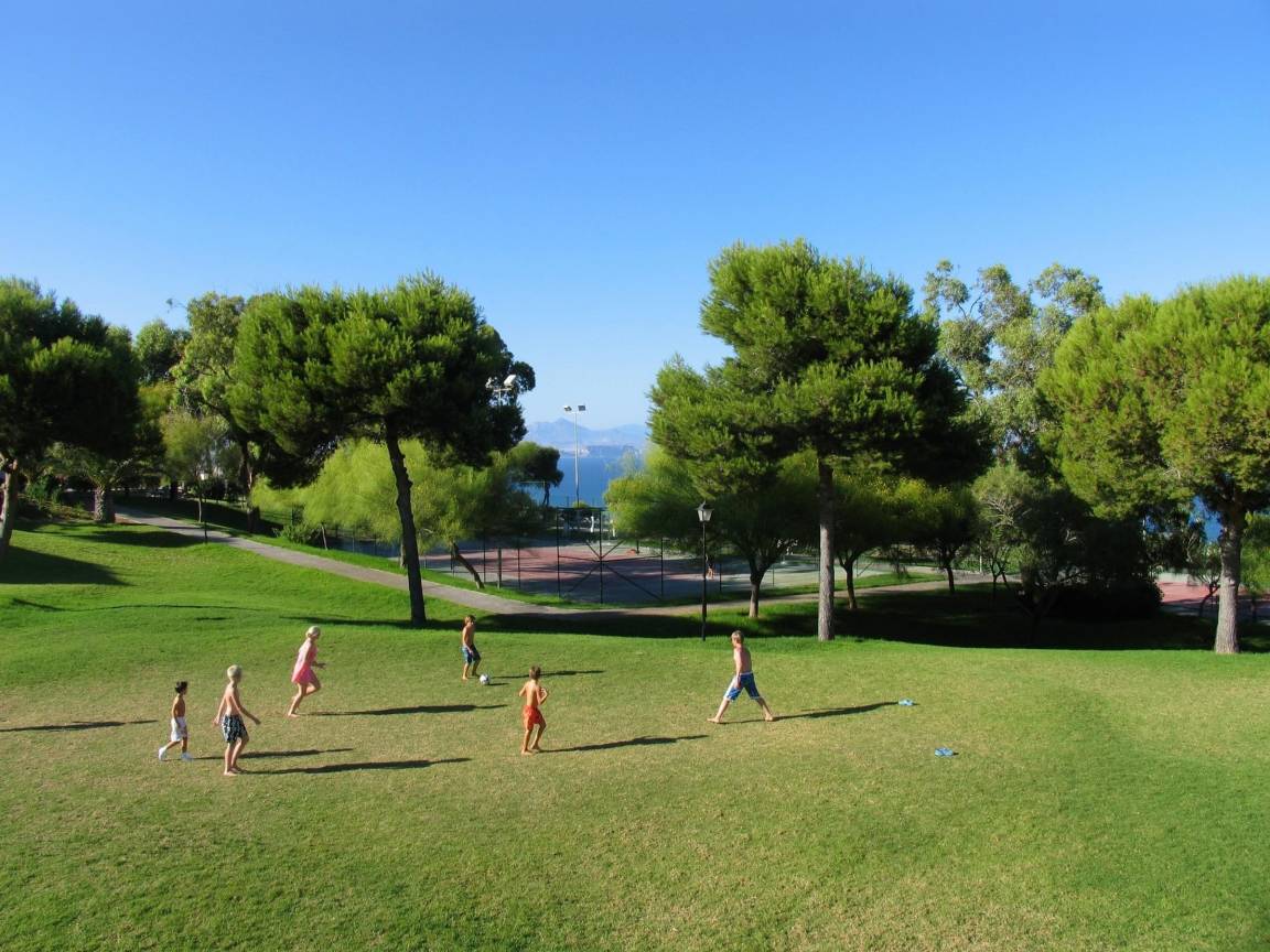 80 M² Bungalow ∙ 2 Habitaciones ∙ 4 Huéspedes - Isla de Tabarca