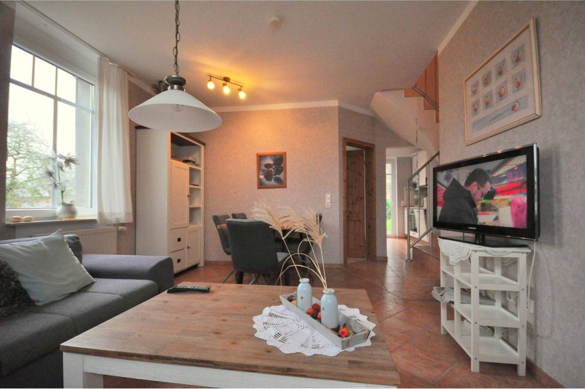 80 M² Ferienhaus ∙ 3 Schlafzimmer ∙ 5 Gäste - Neuharlingersiel