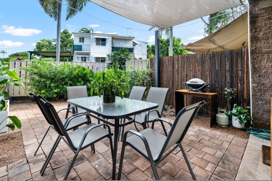 House ∙ 2 Bedrooms ∙ 4 Guests - Darwin