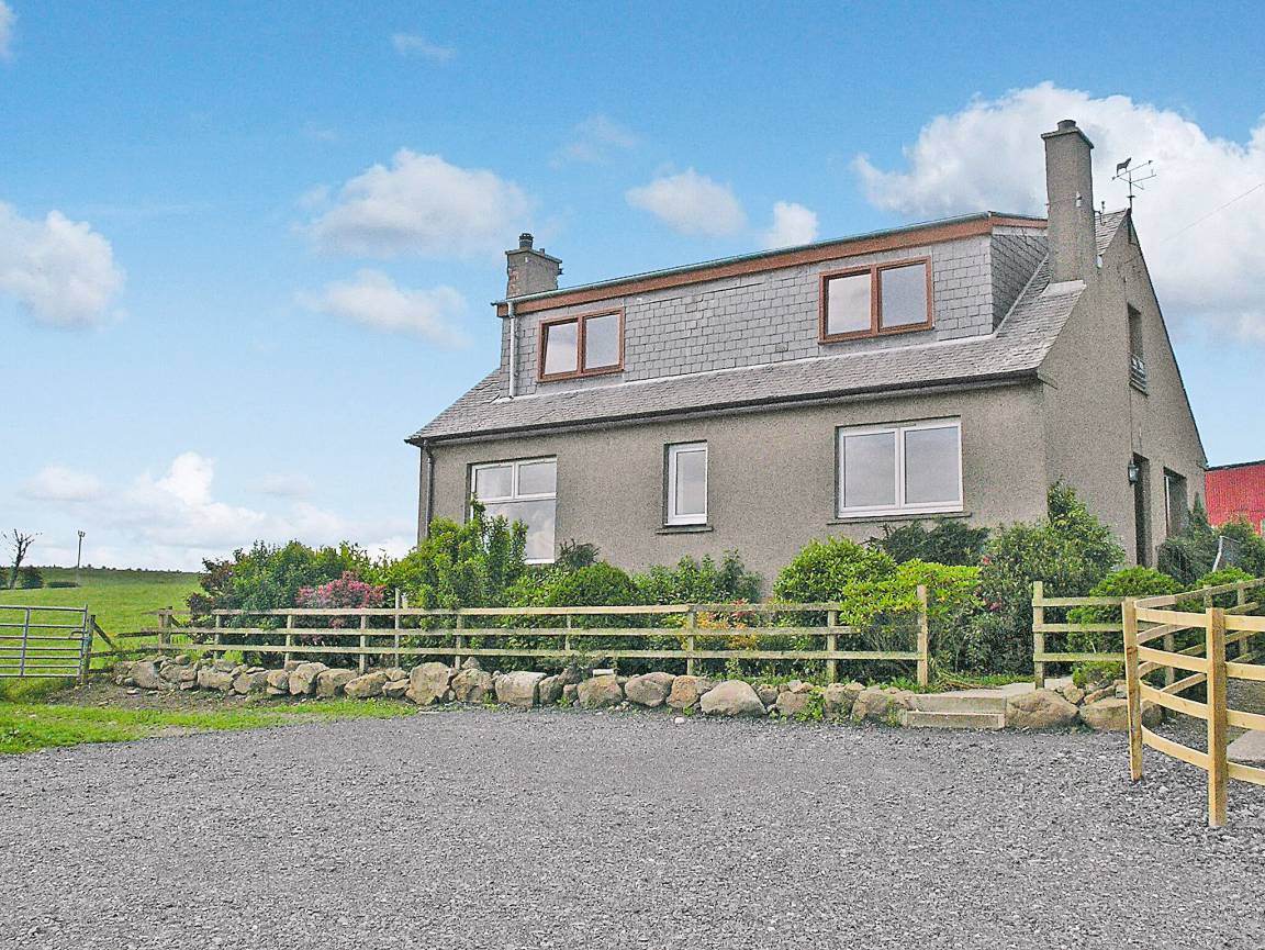 Cottage ∙ 4 Bedrooms ∙ 8 Guests - Edinburgh