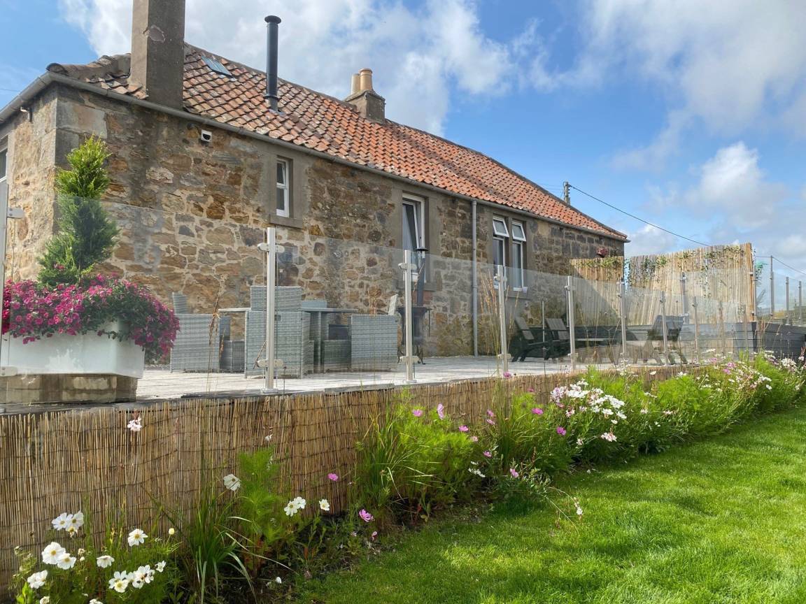 Cottage ∙ 2 Bedrooms ∙ 4 Guests - Saint Andrews