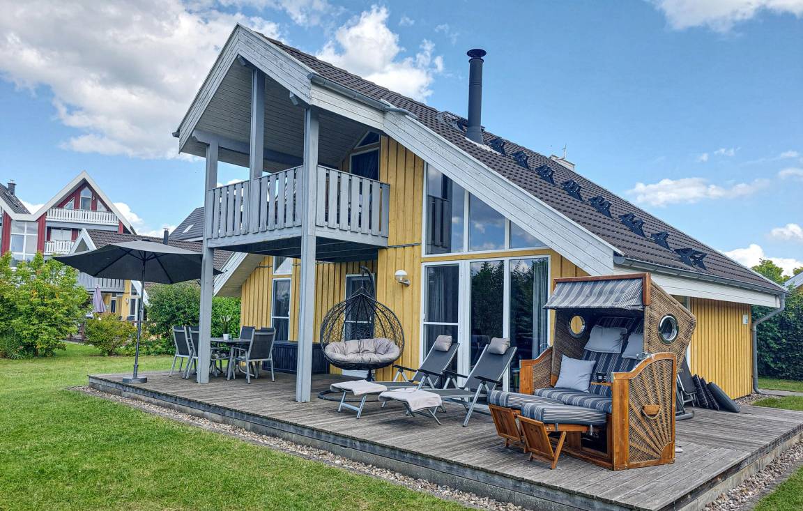90 M² Ferienhaus ∙ 2 Schlafzimmer ∙ 6 Gäste - Rechlin