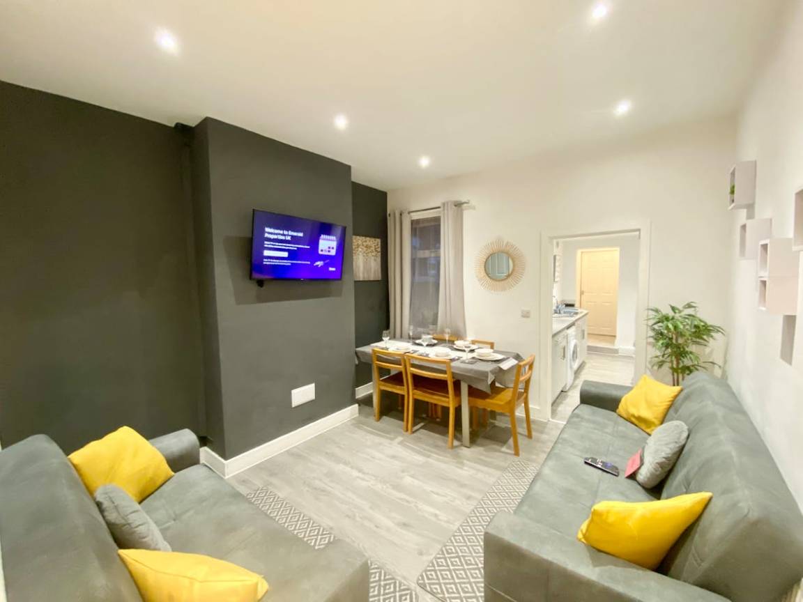 75 M² Huis ∙ 3 Slaapkamers ∙ 5 Gasten - Leek
