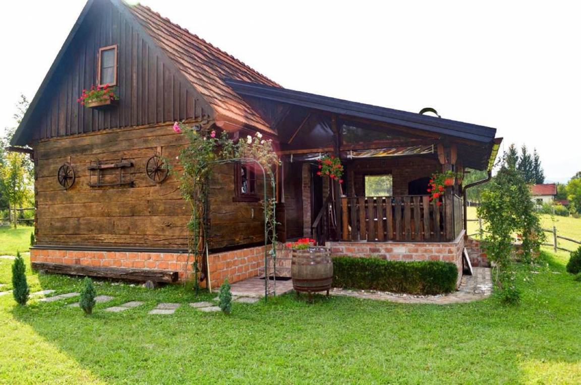 70 M² Chalet ∙ 1 Slaapkamer ∙ 5 Gasten - Kroatië