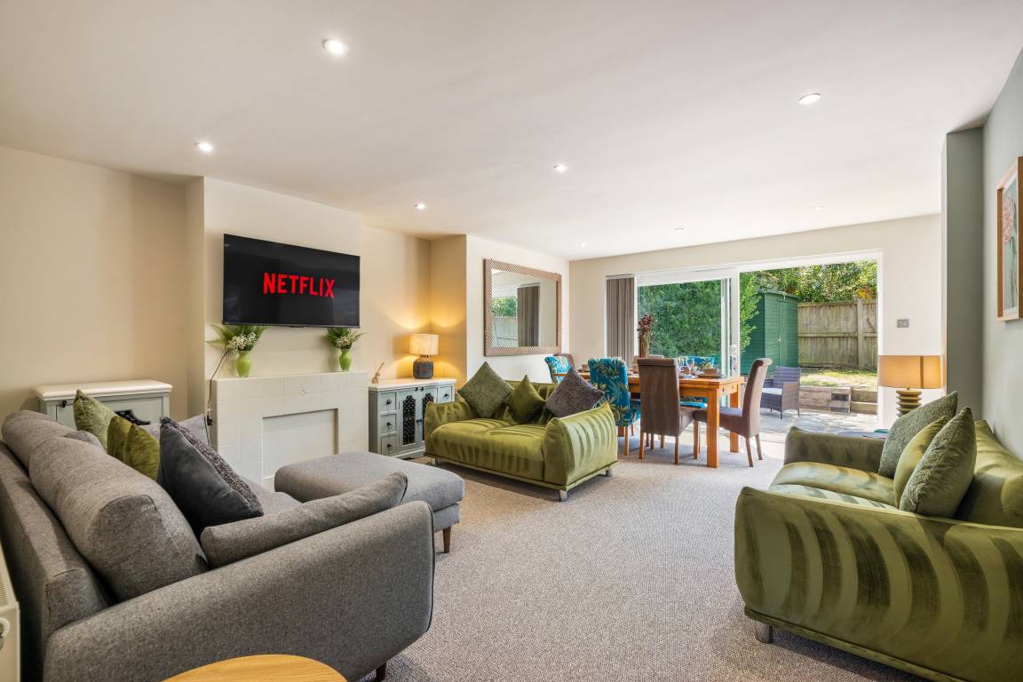 134 M² House ∙ 5 Bedrooms ∙ 10 Guests - Seaford