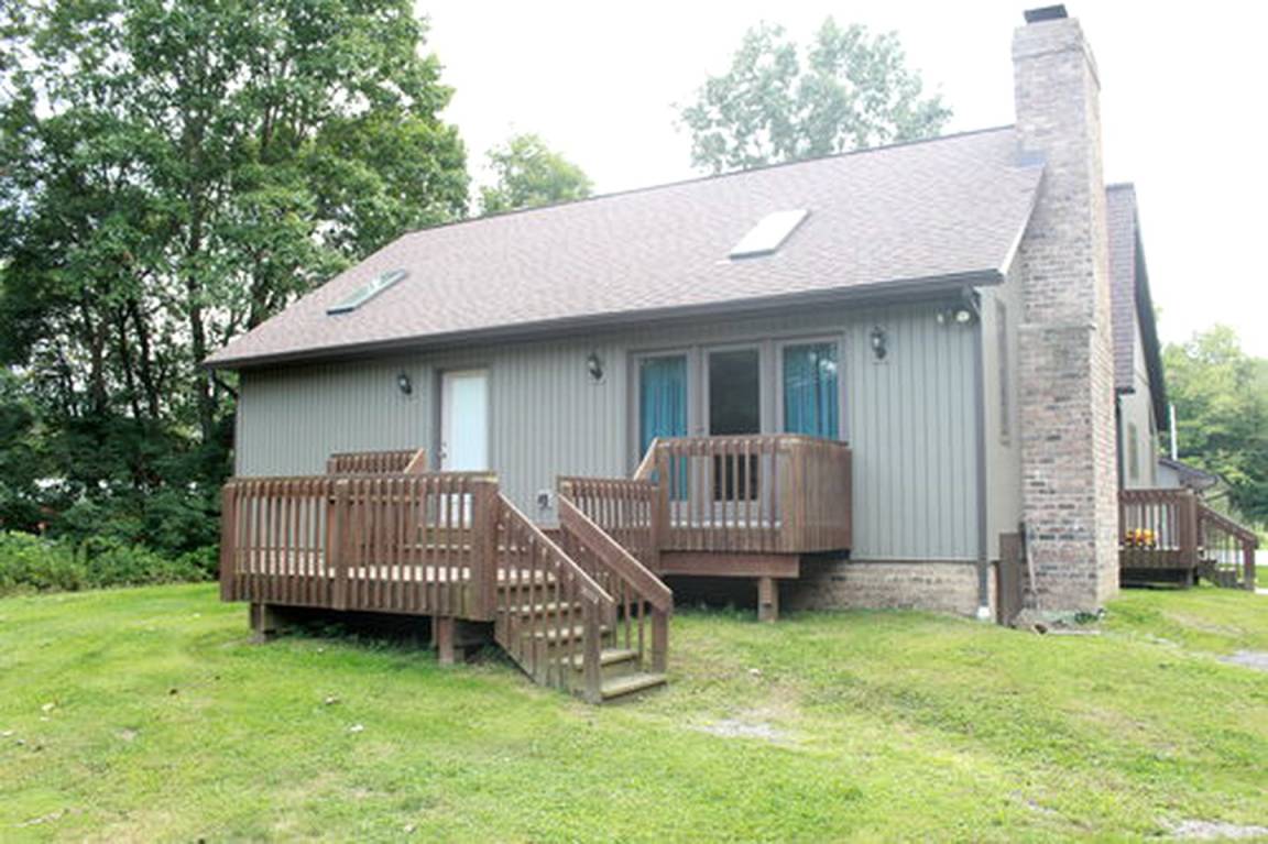 Lodge ∙ 1 Bedroom ∙ 4 Guests - Pennsylvania
